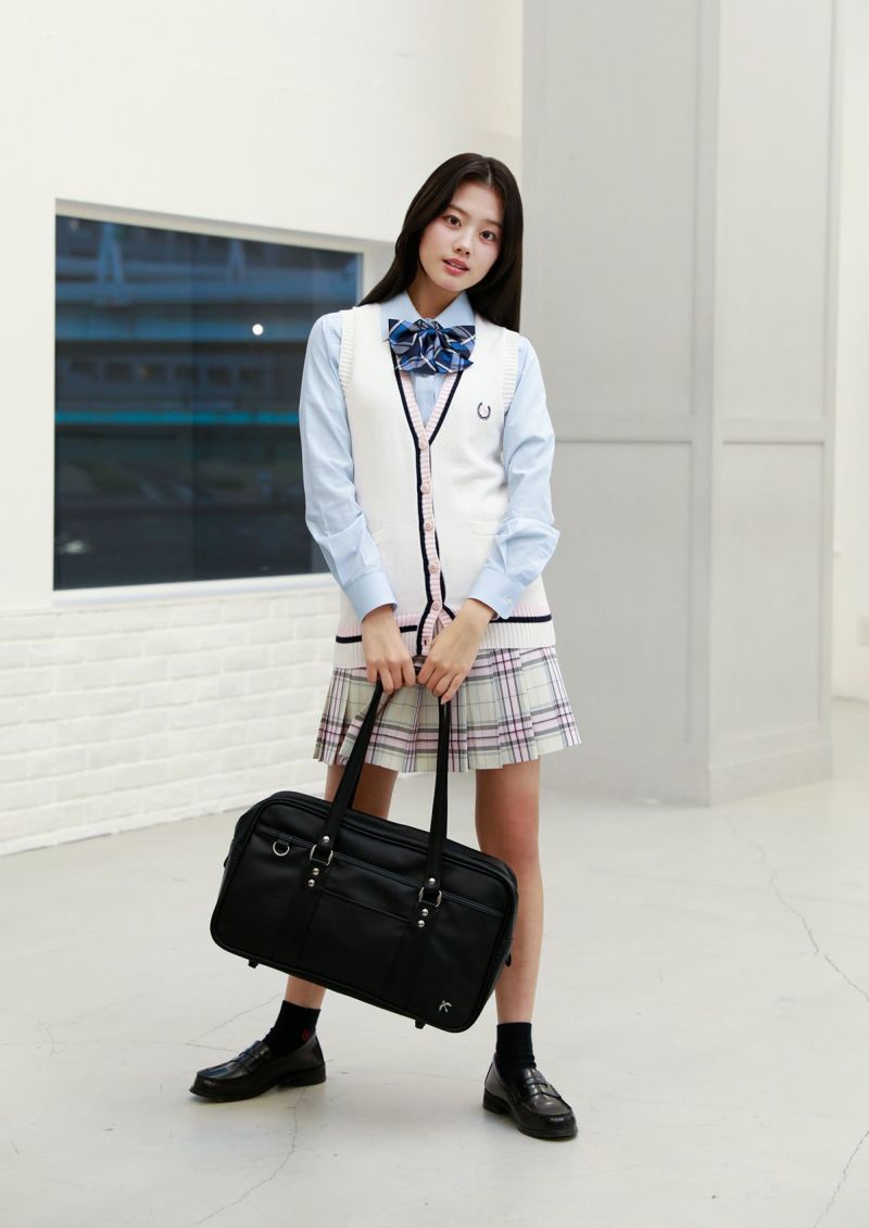 合皮スクールバッグ(ブラック×シルバー) ARCB-2016-11 | 原宿発の制服ブランド CONOMi公式通販